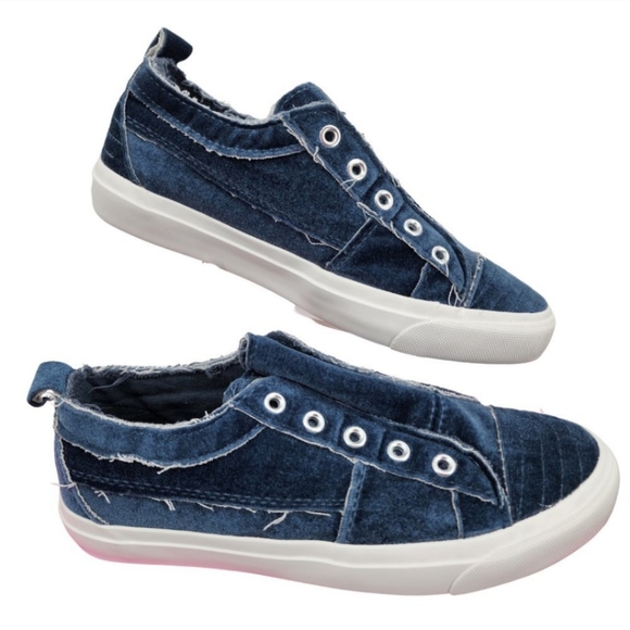 Vintage Leebra | Shoes | So Casual Velvet Sneakers | Poshmark